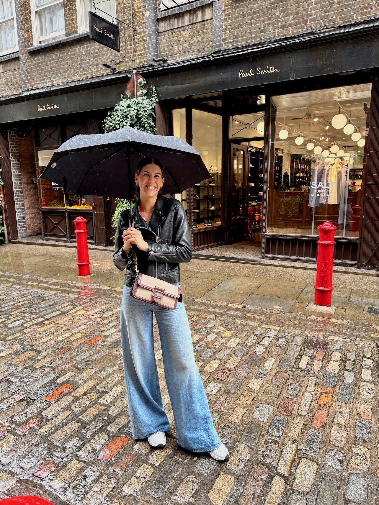 Five Easy Outfits for Fall in London + A Helpful Packing List - Linds Alyse