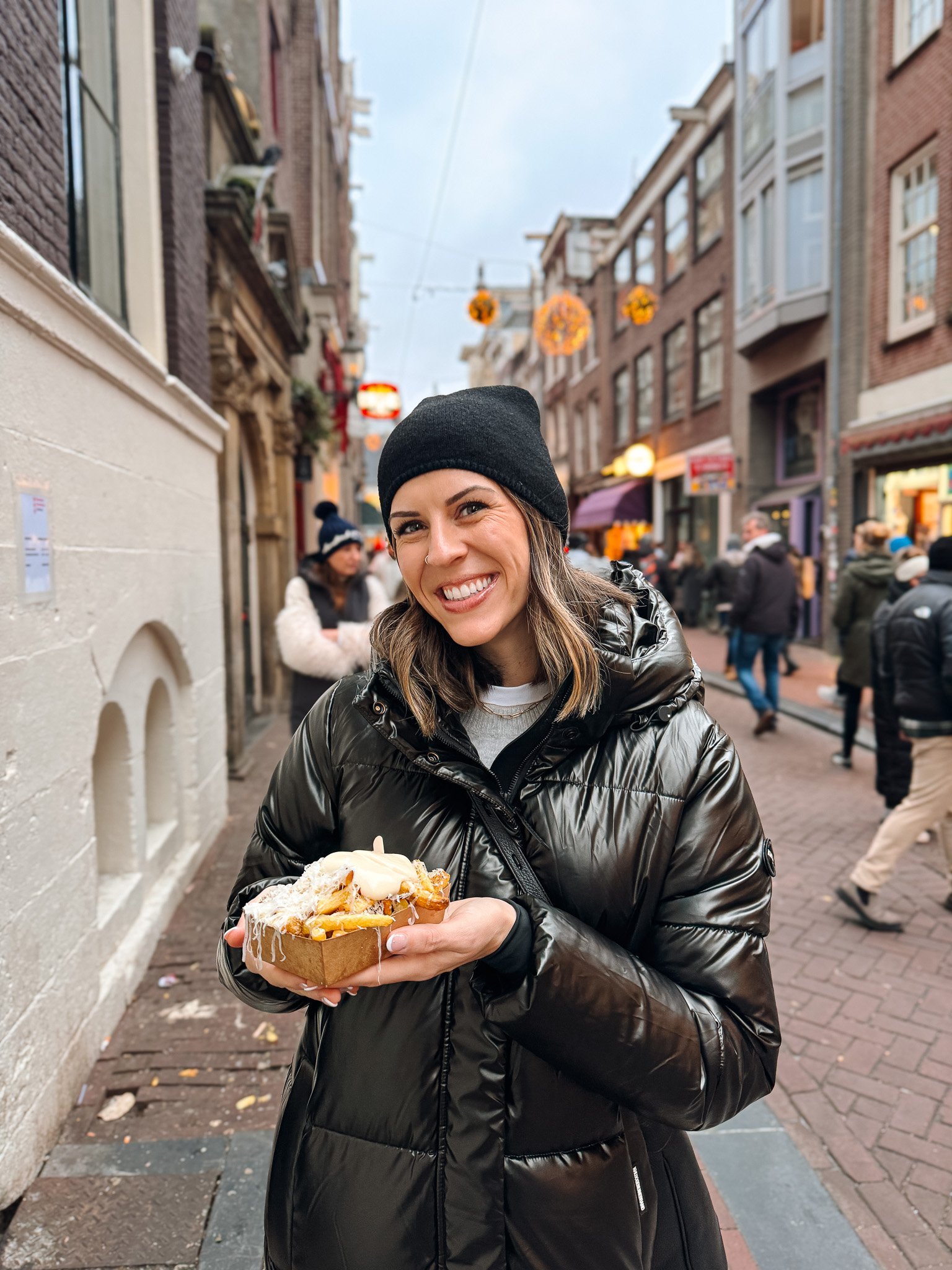 Where to Eat in Zurich: The Best Cafés, Bars & Restaurants - Linds Alyse