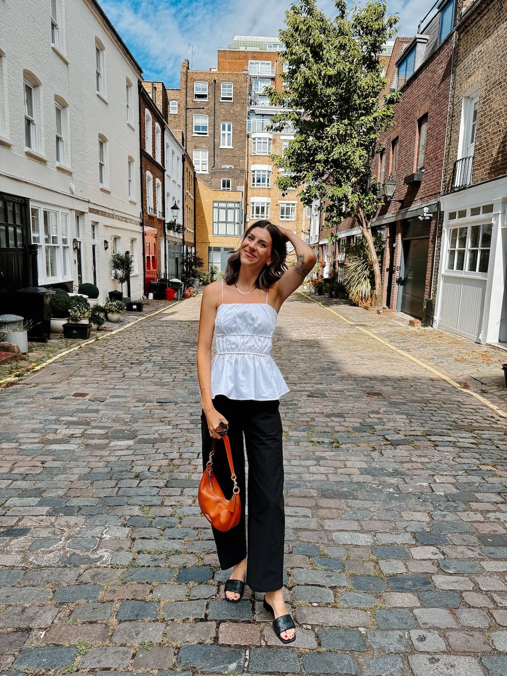 London Summer Packing Guide - Linds Alyse